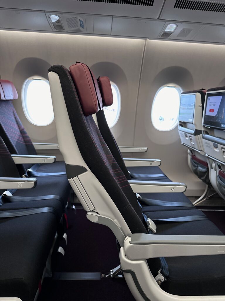 日本航空的A350-1000乘坐体验 – Elutour 旅行志